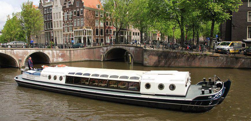 Rondvaartboot Smidtje - Boot huren?